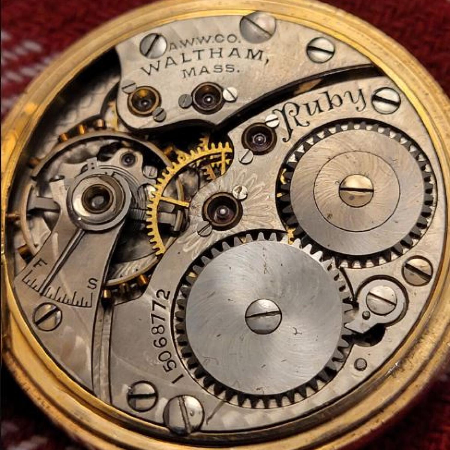 Waltham Grade Ruby Watch #15068772 - 6/0s, 17j - Uploaded by davidsneal