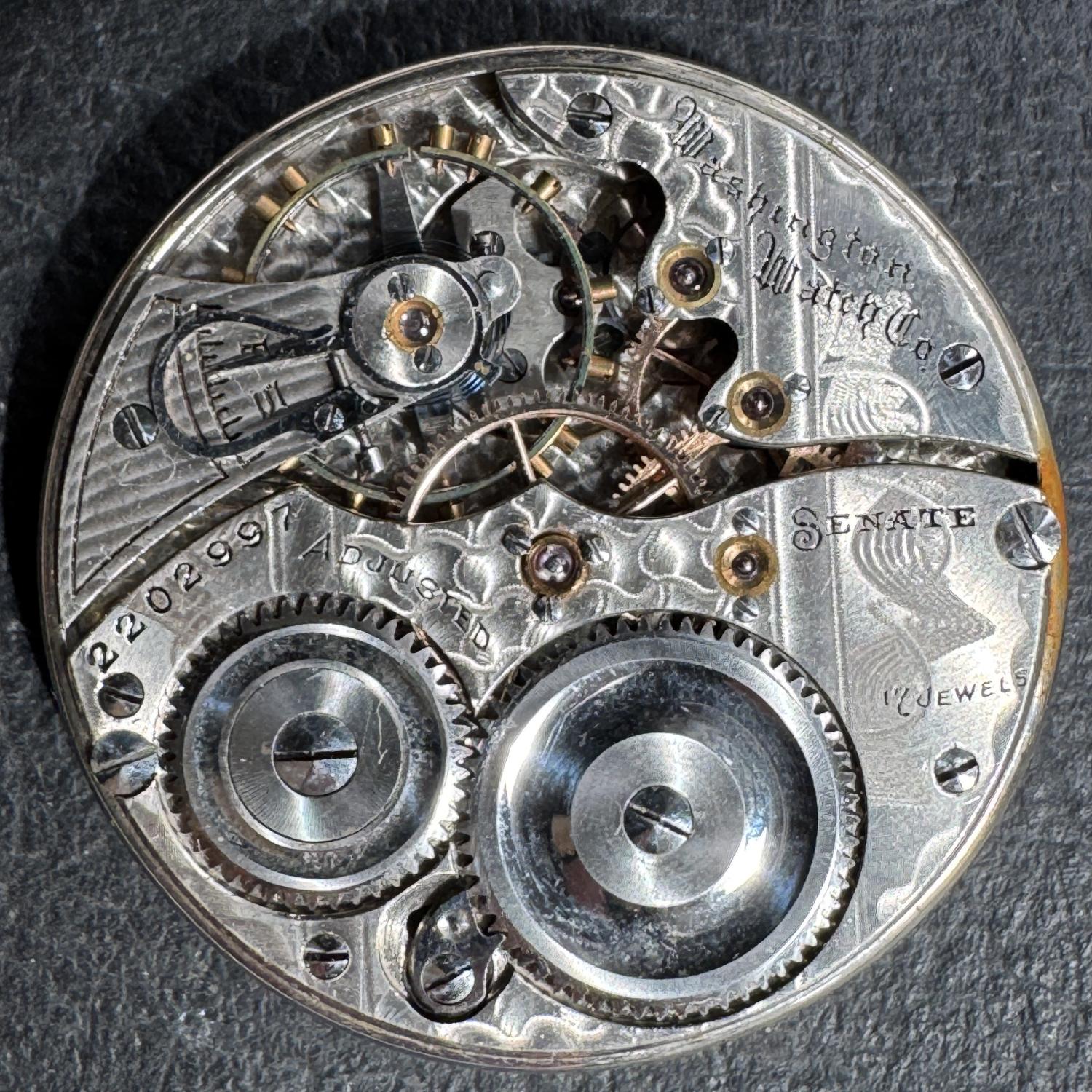 Illinois Grade 273 Watch #2202997 - 12s, 17j - Uploaded by tctimepieces