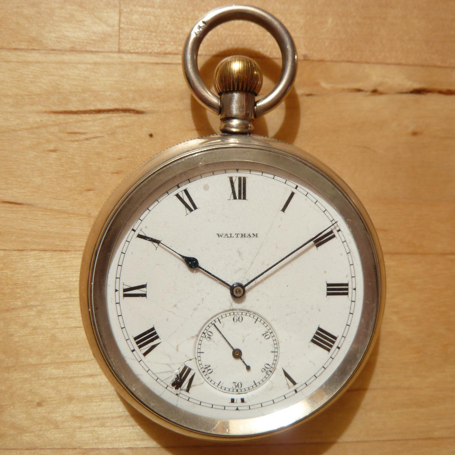 Waltham Grade Riverside Watch #12585587 - 14s, 19j - Uploaded by TheAdmiral