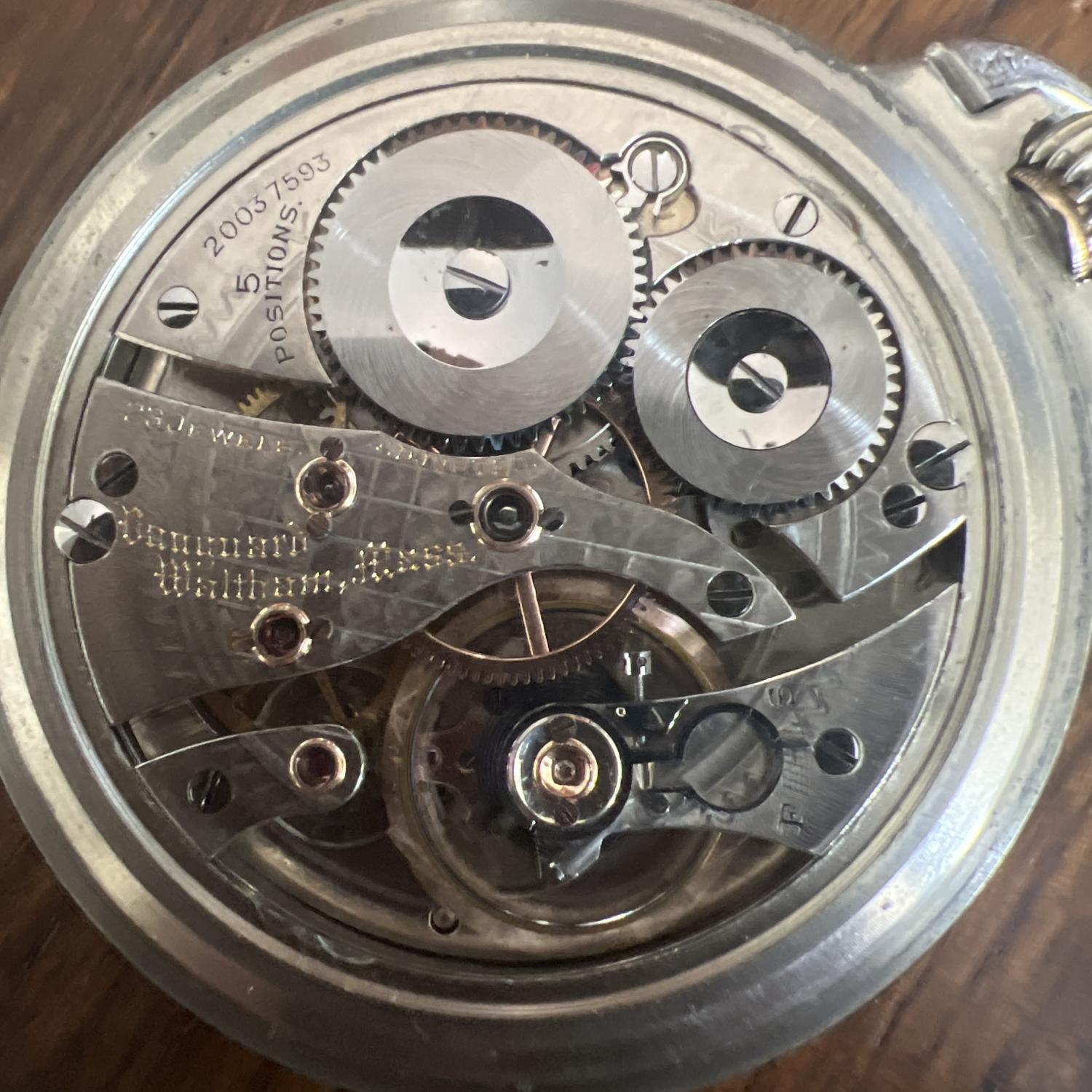 Waltham Grade Vanguard Watch #20037593 - 16s, 23j - Uploaded by raynix